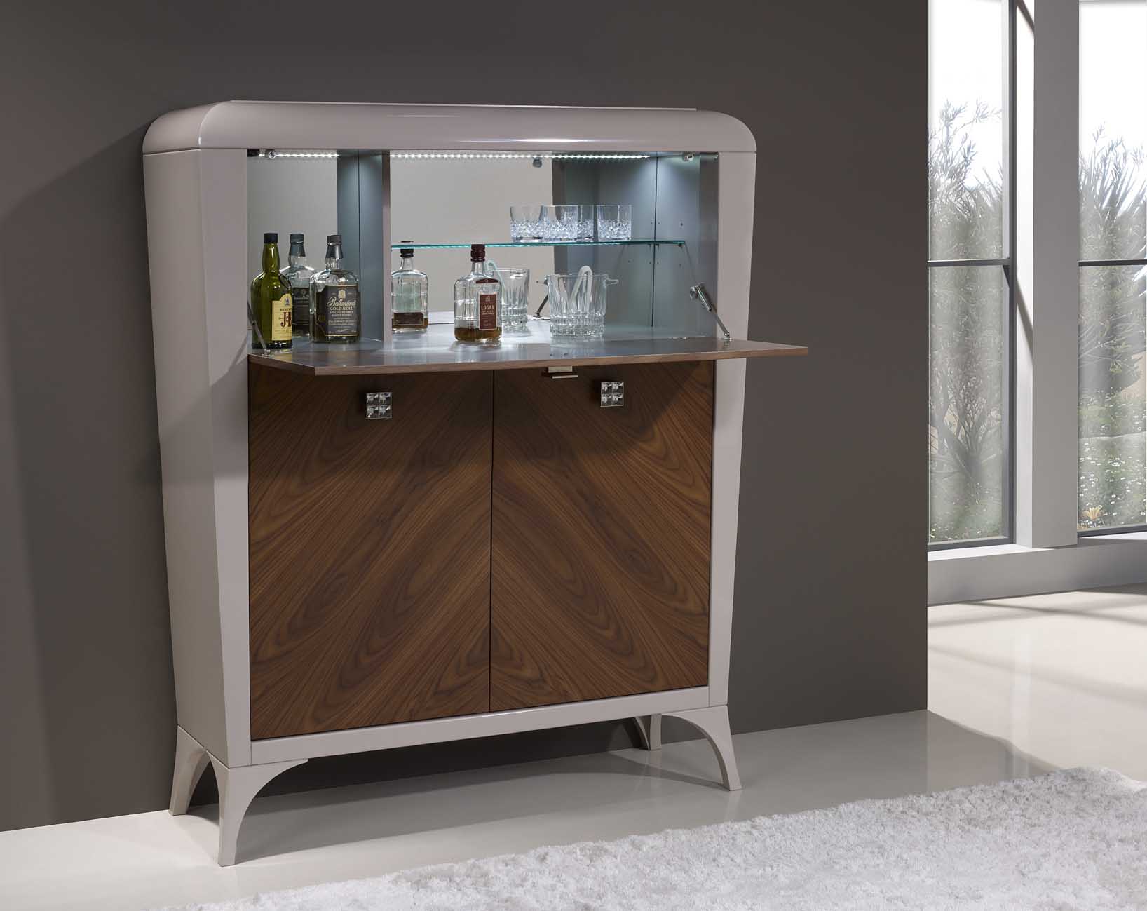 Bares & Vitrines - Móveis Infante & Cabrita